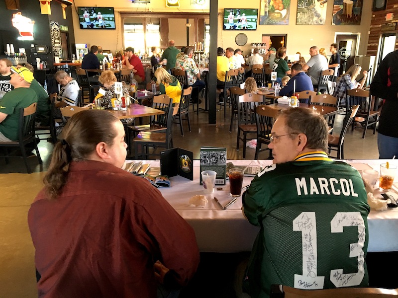 Green Bay Legends Signing | Cheeseheads: The Documentary